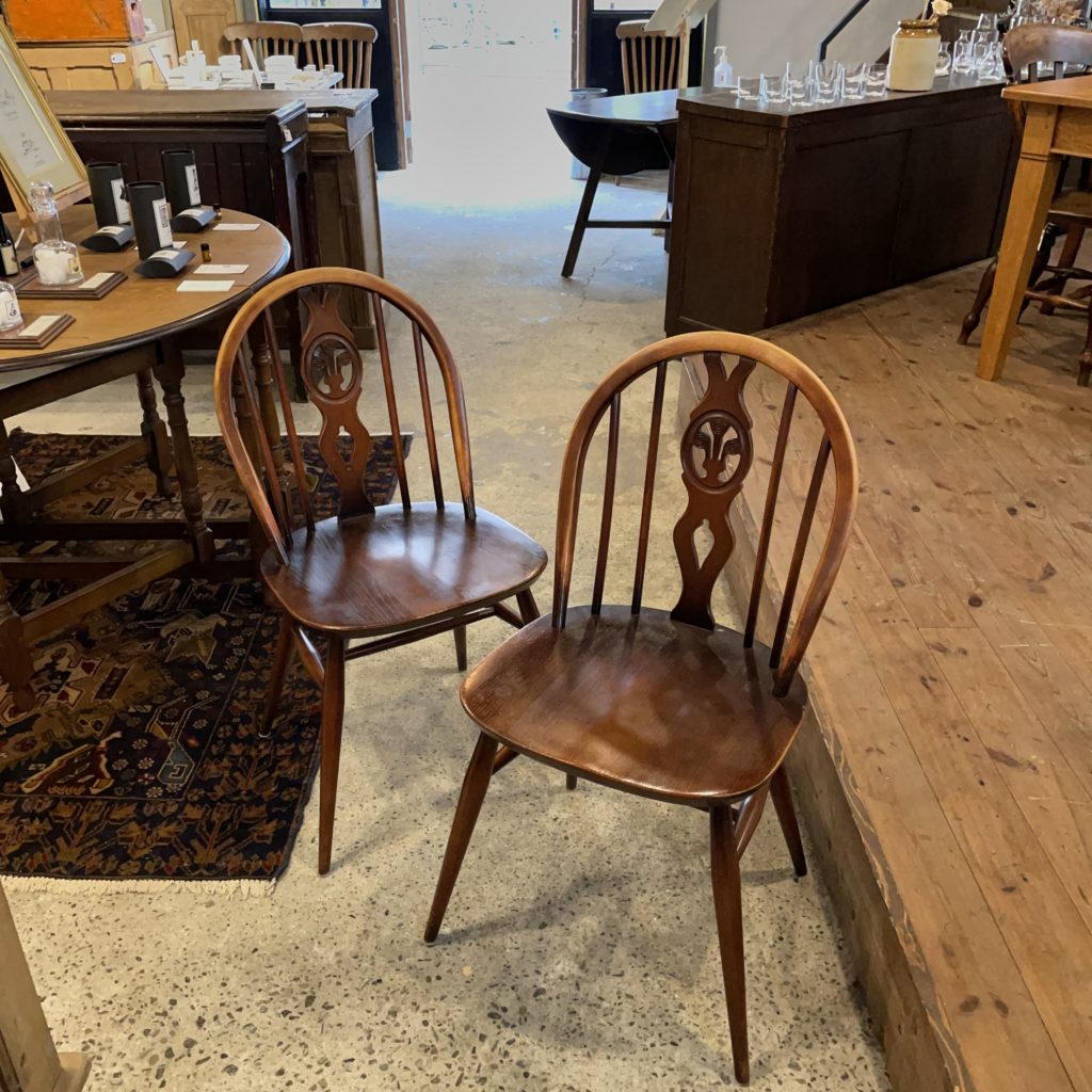 #112585/Ercol Thistleback Chair | SHABBY'S MARKETPLACE